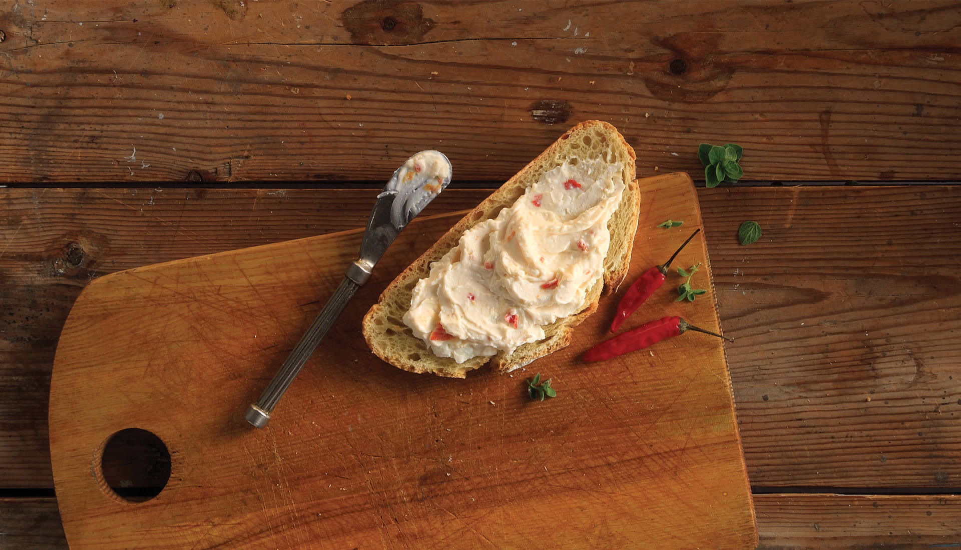 Roussas Dairy SA » Product Categories » Spreadable Cheeses