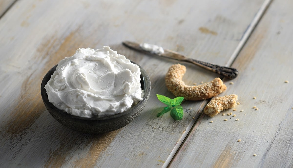 Roussas Dairy SA » Product Categories » Spreadable Cheeses